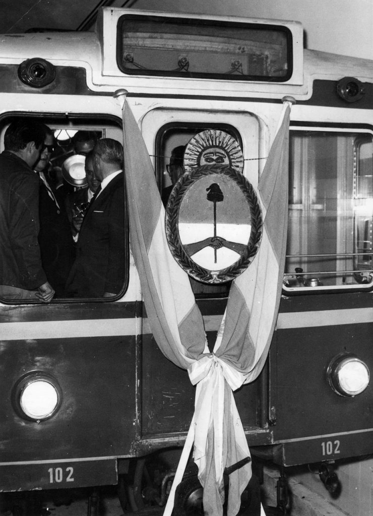 Mis Días en la Vía: Los trenes de la línea E