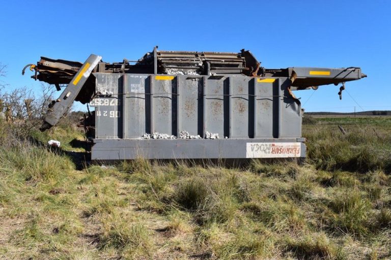 Insólito: aun con la concesión prorrogada, Ferrosur protesta para no ...